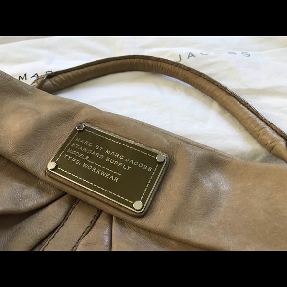 Marc By Marc Jacobs | Bags | Marc By Marc Jacob Dr Q Lil Riz Leather ...